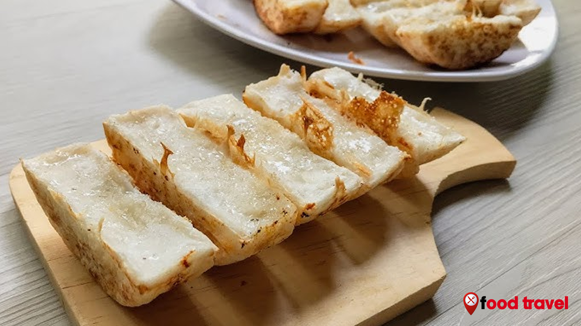 Kue Pancong, Cemilan Penuh Kenangan yang Layak Dicoba